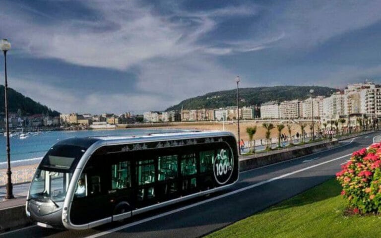 Así luce el interior de los IE-TRAM; el nuevo transporte eléctrico de ...