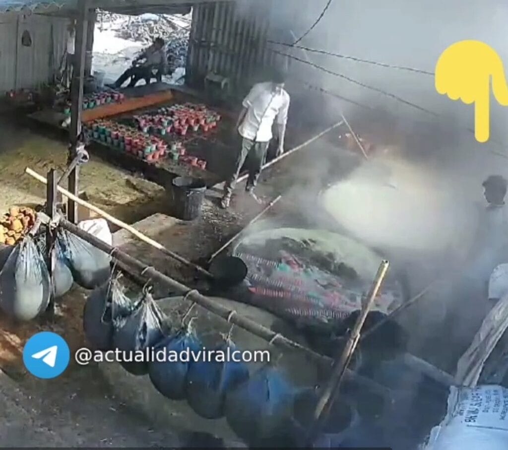 VIDEO MUY FUERTE. Chambeador cae en una enorme olla con aceite hirviendo